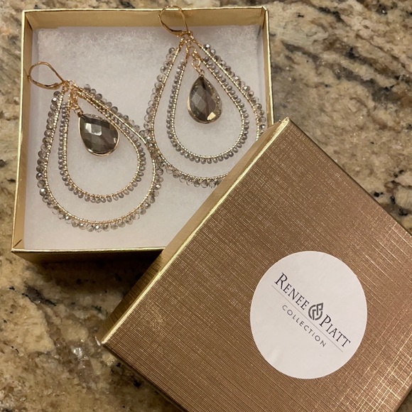 renee piatt | Jewelry | Renee Piatt Collection Seed Bead Teardrop ...